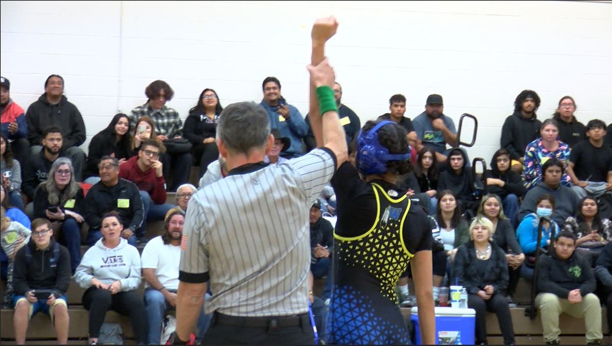Prep wrestling floods into Yuma in two separate meets - KYMA
