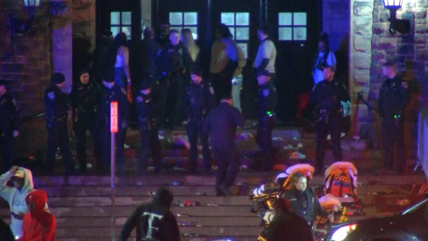 One dead, eight injured in New York stampede - KYMA One dead, eight injured in New York stampede - KYMA